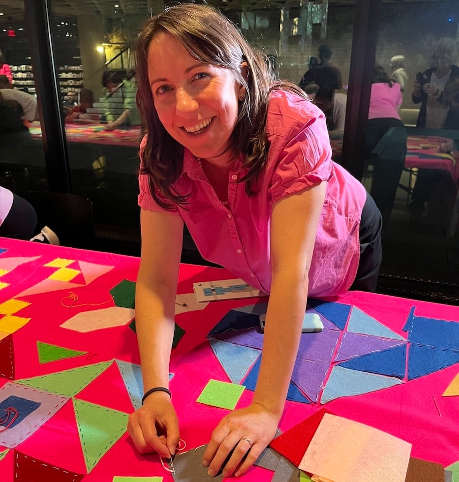 Sidewalk Studio Stitches Together Community